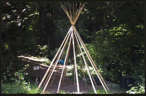 Ahki Tipi - Handmade Native American Tipi by Little Joe & Sons - Ahki Tipi